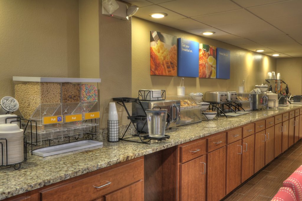 Featured Amenities | Comfort Inn & Suites at Dollywood Lane